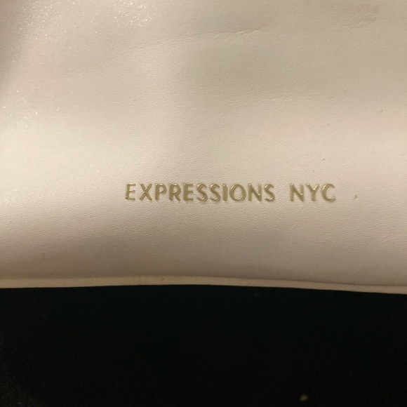 Expressions | Bags | Expressions Cream Shoulder Bag | Poshmark